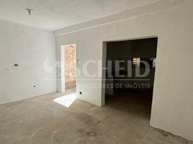 Casa para Venda e Locação na Chácara Santo Antônio com 150m² vão livre