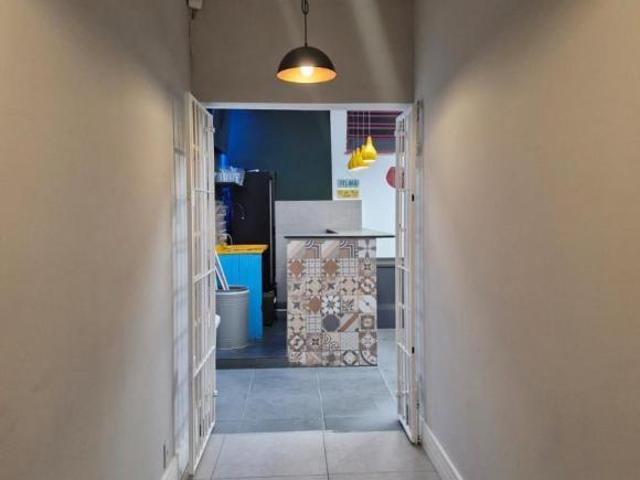 Casa Para Venda e Locação Sumare, 3 Quartos, 5 Vagas, 300m²