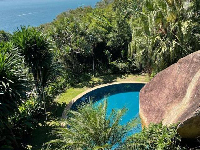 Casa para venda e locação, Ponta da Sela Ilhabela!