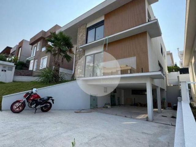 Casa para venda e locação Tamboré 11