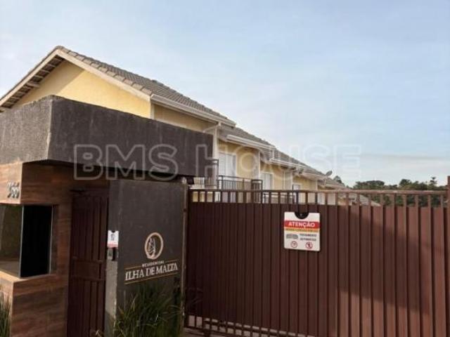 Casa para Venda em Cotia, Granja Viana II, 2 dormitórios, 2 banheiros, 2 vagas