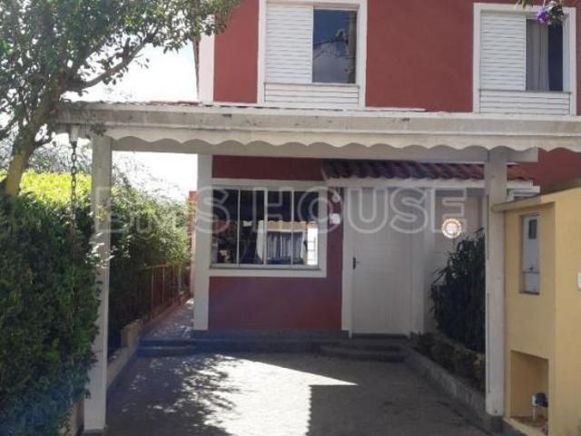 Casa para Venda em Cotia, Granja Viana, 2 dormitórios, 2 banheiros, 2 vagas