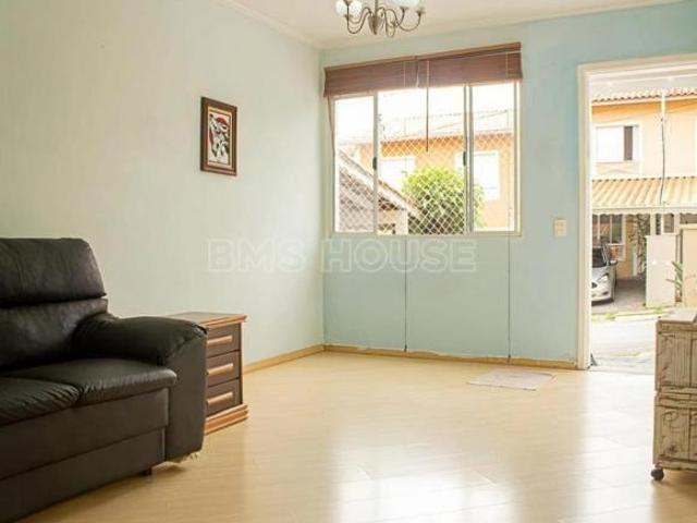Casa para Venda em Cotia, Granja Viana, 2 dormitórios, 2 banheiros, 2 vagas
