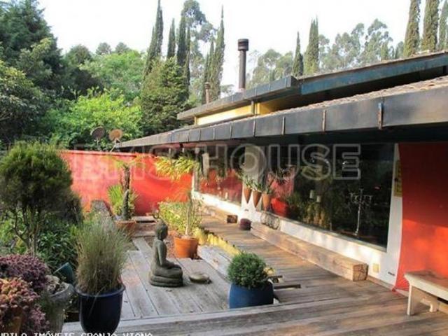 Casa para Venda em Cotia, Granja Viana, 3 dormitórios, 3 suítes, 6 banheiros, 14 vagas
