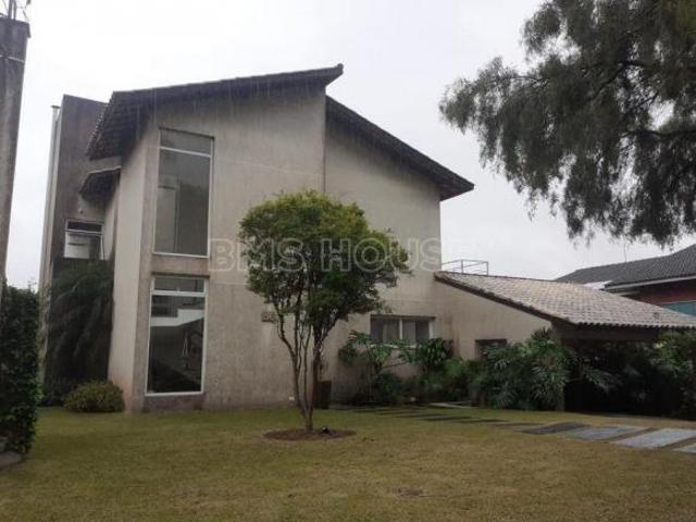 Casa para Venda em Cotia, Granja Viana, 3 dormitórios, 3 suítes, 6 banheiros, 6 vagas