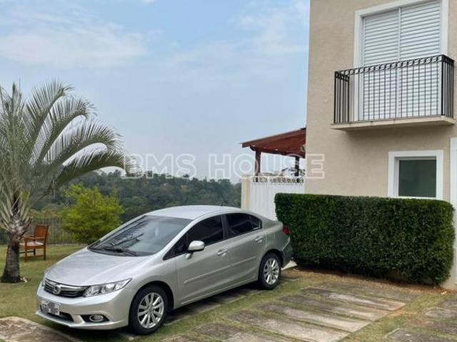 Casa para Venda em Cotia, Granja Viana, 3 dormitórios, 1 suíte, 3 banheiros, 2 vagas