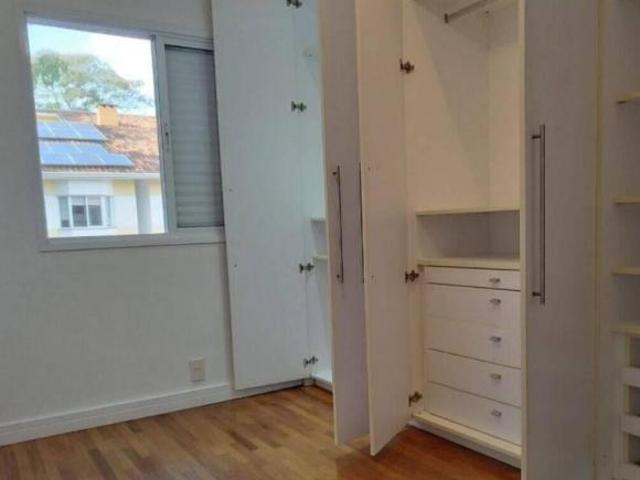 Casa para Venda em Cotia, Granja Viana, 4 dormitórios, 2 suítes, 3 banheiros, 4 vagas