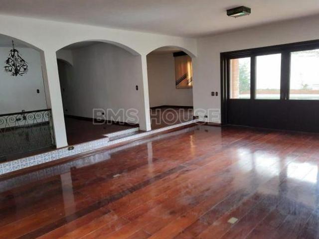 Casa para Venda em Cotia, Granja Viana, 4 dormitórios, 2 suítes, 5 banheiros, 4 vagas