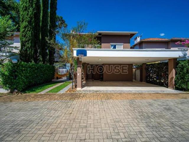 Casa para Venda em Cotia, Granja Viana, 4 dormitórios, 4 suítes, 6 banheiros, 4 vagas