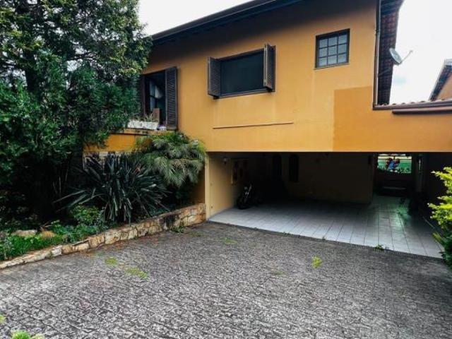 Casa para Venda em Cotia, Granja Viana, 4 dormitórios, 4 suítes, 6 banheiros, 6 vagas