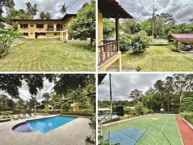 Casa para Venda em Cotia, Granja Viana, 5 dormitórios, 5 suítes, 8 banheiros, 15 vagas