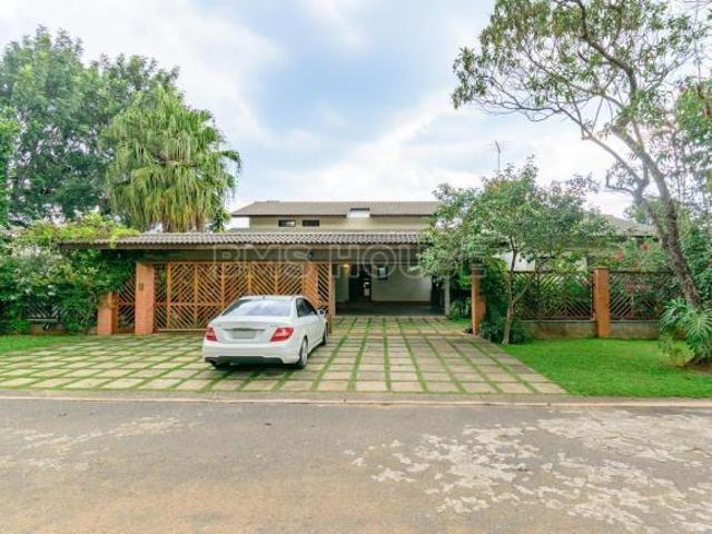 Casa para Venda em Cotia, Granja Viana, 5 dormitórios, 5 suítes, 9 banheiros, 8 vagas