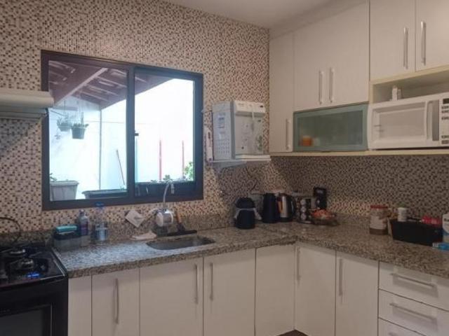 Casa para Venda em Cotia, Jardim da Glória, 3 dormitórios, 1 suíte, 3 banheiros, 2 vagas