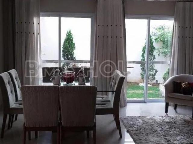 Casa para Venda em Cotia, Jardim Passárgada I, 3 dormitórios, 2 suítes, 3 banheiros, 3 vagas