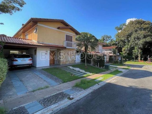 Casa para Venda em Cotia, Jardim São Paulo II, 4 dormitórios, 2 suítes, 5 banheiros, 2 vagas
