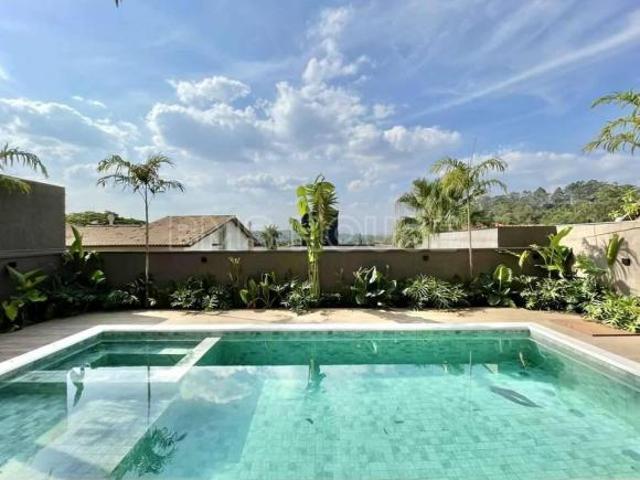 Casa para Venda em Cotia, São Paulo II, 4 dormitórios, 4 suítes, 5 banheiros, 3 vagas
