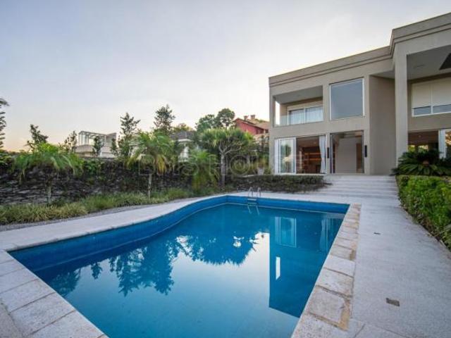 Casa para Venda em Cotia, Parque Rincão, 4 dormitórios, 4 suítes, 6 banheiros, 4 vagas
