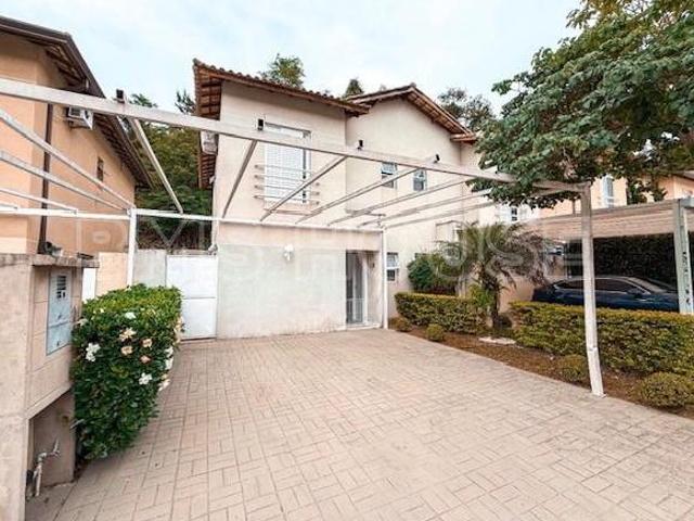 Casa para Venda em Cotia, Parque Rincão, 3 dormitórios, 1 suíte, 2 banheiros, 2 vagas