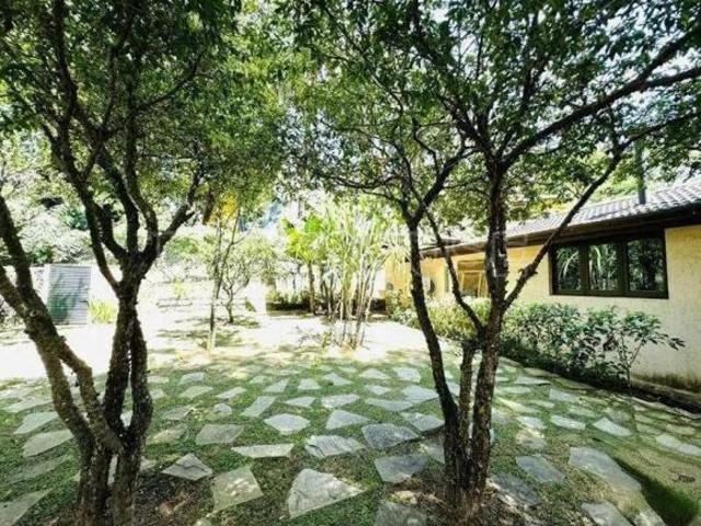 Casa para Venda em Cotia, Parque Silvino Pereira, 5 dormitórios, 3 suítes, 8 banheiros, 8 vagas