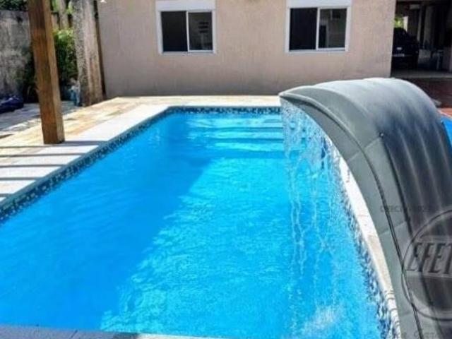 Casa para venda em Cohapar de 212.00m² com 4 Quartos, 2 Suites e 5 Garagens