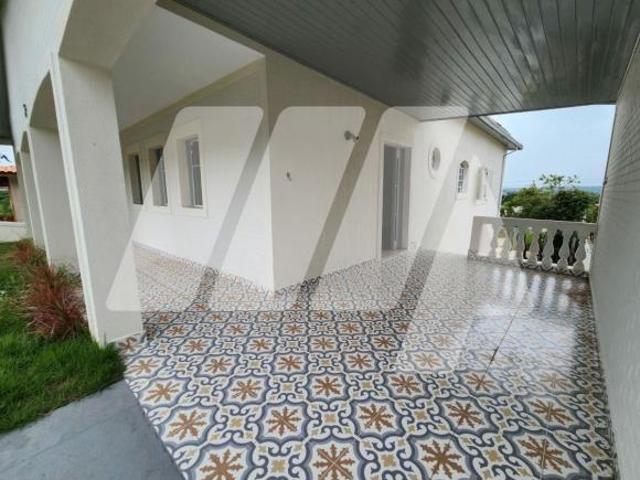 Casa para venda em Colina De São Pedro de 214.00m² com 5 Quartos e 1 Suite