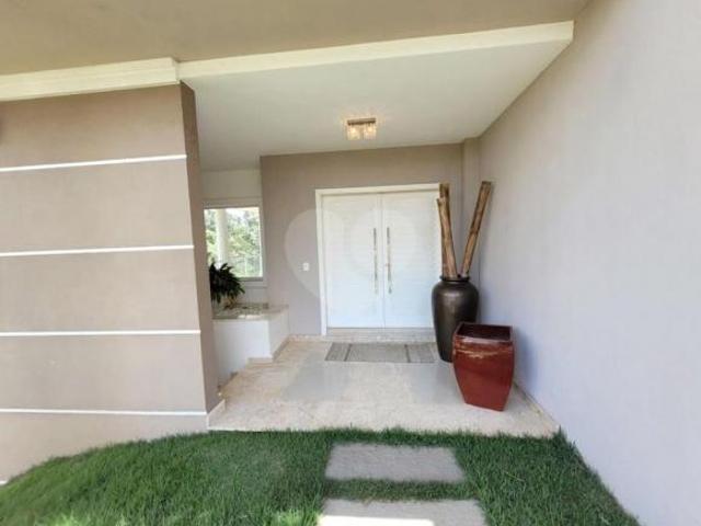 Casa para venda em Colinas De Inhandjara de 620.00m² com 3 Quartos, 3 Suites e 4 Garagens