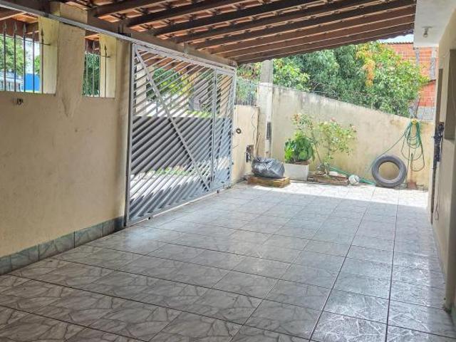 Casa para venda em Colinas Do Pontal botujuru de 250.00m² com 2 Quartos, 1 Suite e 2 Garagens