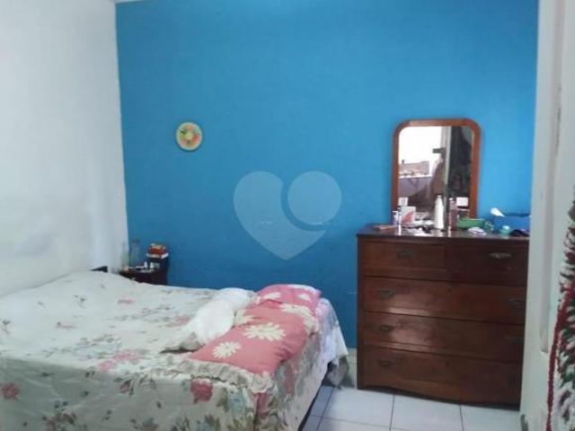 Casa para venda em Colônia de 231.00m² com 2 Quartos e 2 Garagens