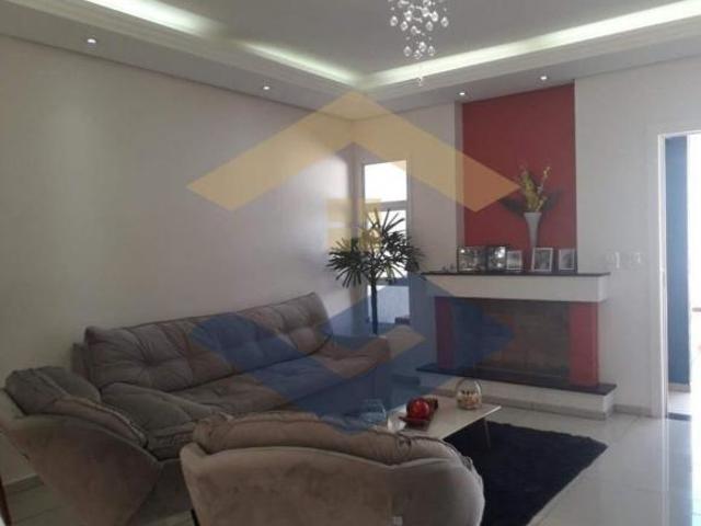 Casa para venda em Colônia de 290.00m² com 3 Quartos, 1 Suite e 4 Garagens