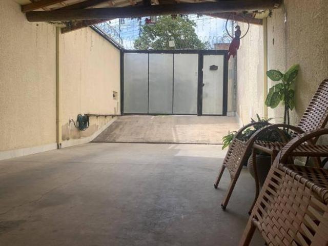 Casa para venda em Colonial, Contagem