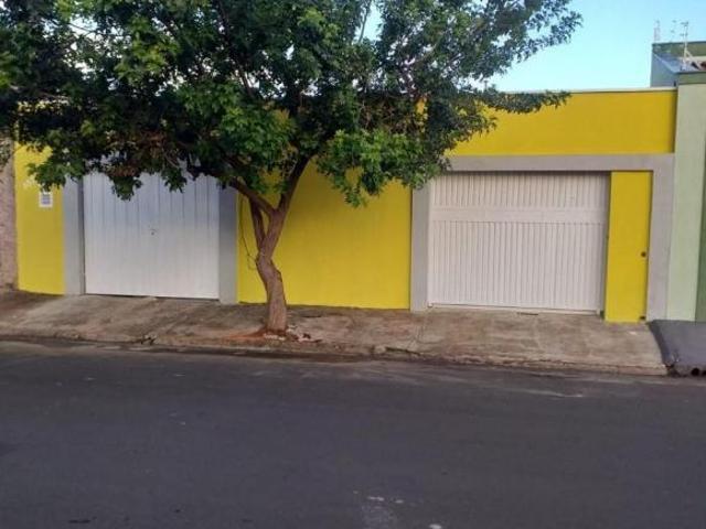 Casa para venda em Concórdia Iii de 180.00m² com 2 Quartos e 1 Garagem