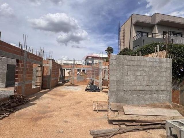 Casa para venda em Condomínio Terras De Santa Cruz de 600.00m² com 2 Quartos, 2 Suites e 4 Garagens