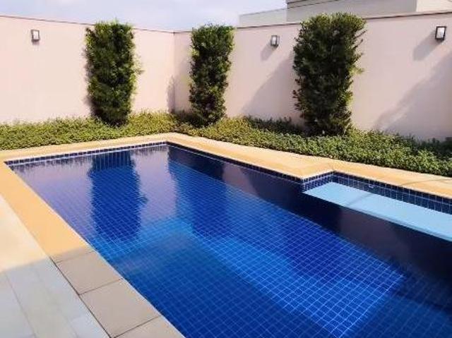 Casa para venda em Condomínio Vila Toscana de 317.00m² com 3 Quartos, 3 Suites e 2 Garagens