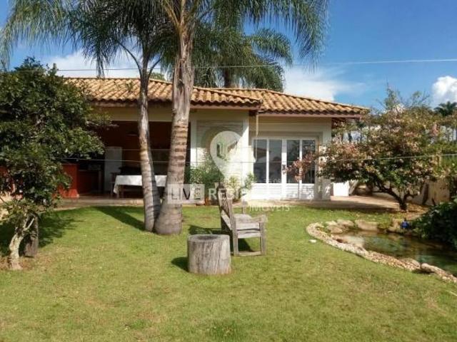 Casa para venda em Condominio Village Das Palmeiras de 358.00m² com 4 Quartos, 4 Suites e 4 Garagens