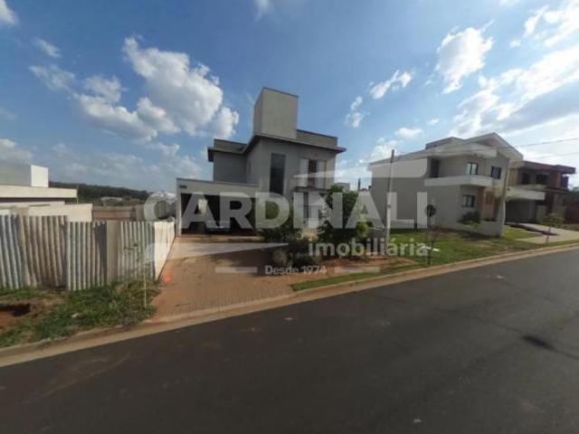 Casa para venda em Condominio Village São Carlos Iv de 177.00m² com 3 Quartos, 1 Suite e 4 Garagens