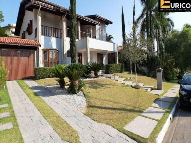 Casa para venda em Condomínio Vista Alegre Sede de 600.00m² com 4 Quartos, 4 Suites e 5 Garagens