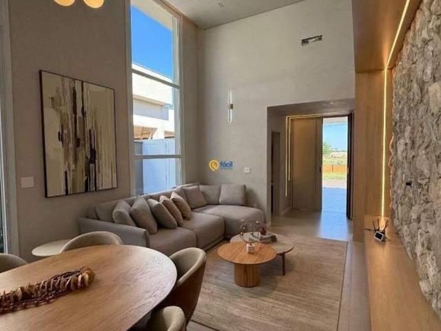 Casa para venda em Condominio Alphaville de 196.70m² com 2 Quartos, 2 Suites e 2 Garagens