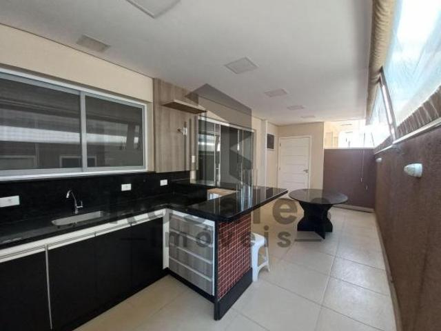 Casa para venda em Condomínio Cancioneiro de 200.00m² com 3 Quartos, 1 Suite e 2 Garagens