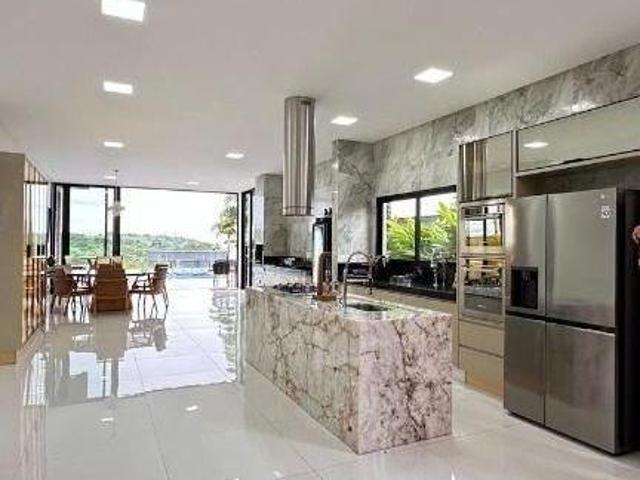 Casa para venda em Condomínio do Lago, Goiânia