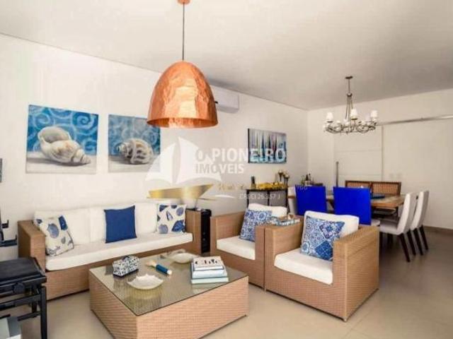 Casa para venda em condomínio em Juquehy! Venha conferir!
