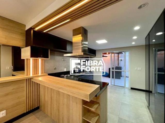 Casa para venda em condominio fechado em Valinhos