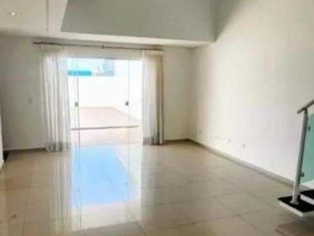 Casa para venda em Condomínio Golden Park Sigma de 250.00m² com 3 Quartos, 1 Suite e 4 Garagens