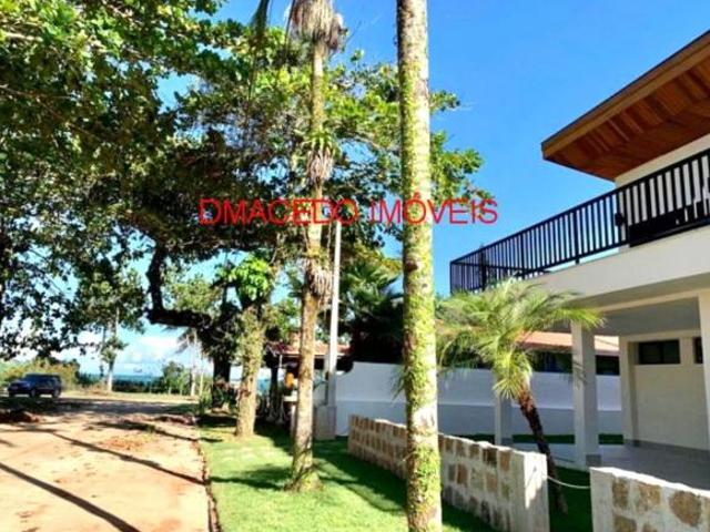 Casa para venda em Condominio Lagoinha de 242.37m² com 5 Quartos, 3 Suites e 4 Garagens