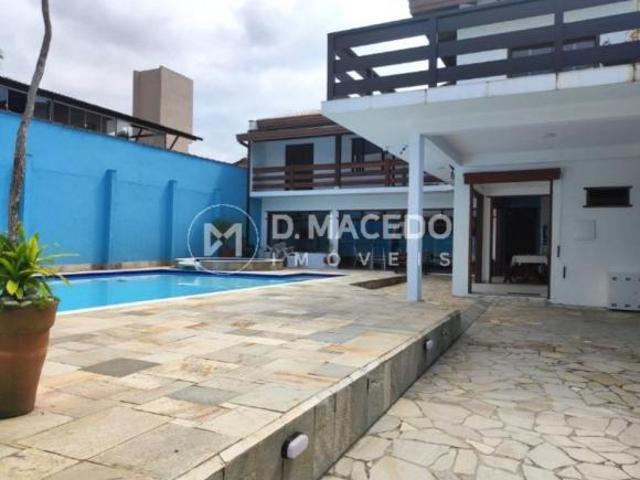 Casa para venda em Condominio Lagoinha de 247.00m² com 4 Quartos, 2 Suites e 2 Garagens
