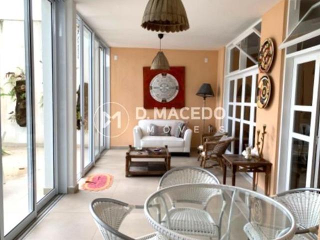 Casa para venda em Condominio Lagoinha de 352.00m² com 5 Quartos e 5 Suites