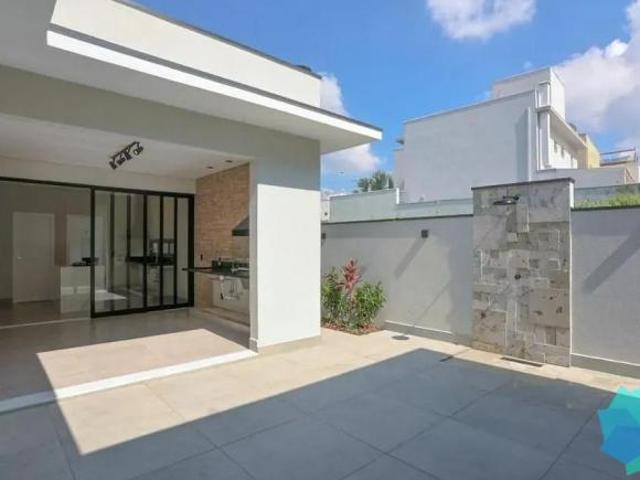 Casa para venda em Condomínio Lagos D&apos icaraí de 150.92m² com 3 Quartos, 3 Suites e 4 Garagens