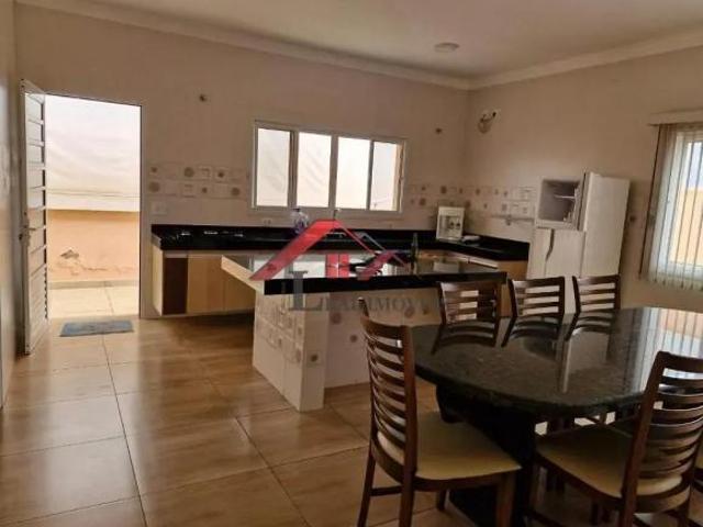 Casa para venda em Condomínio Lagos D&apos icaraí de 197.00m² com 2 Quartos, 1 Suite e 4 Garagens