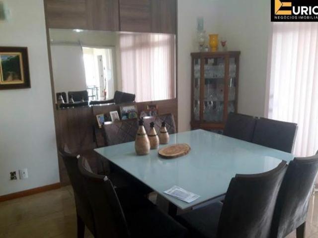 Casa para venda em Condomínio Lenk Swiss Park de 256.00m² com 4 Quartos, 1 Suite e 4 Garagens