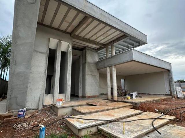 Casa para venda em Condomínio Meridian, Goianésia