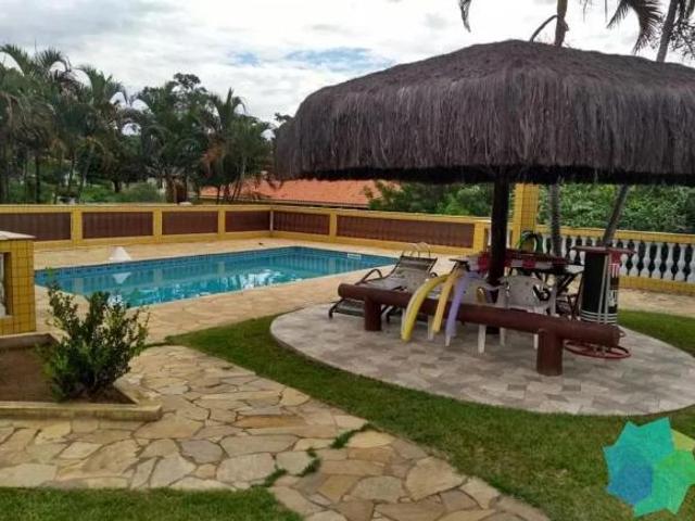 Casa para venda em Condomínio Piccolo Paese de 395.00m² com 4 Quartos, 4 Suites e 4 Garagens